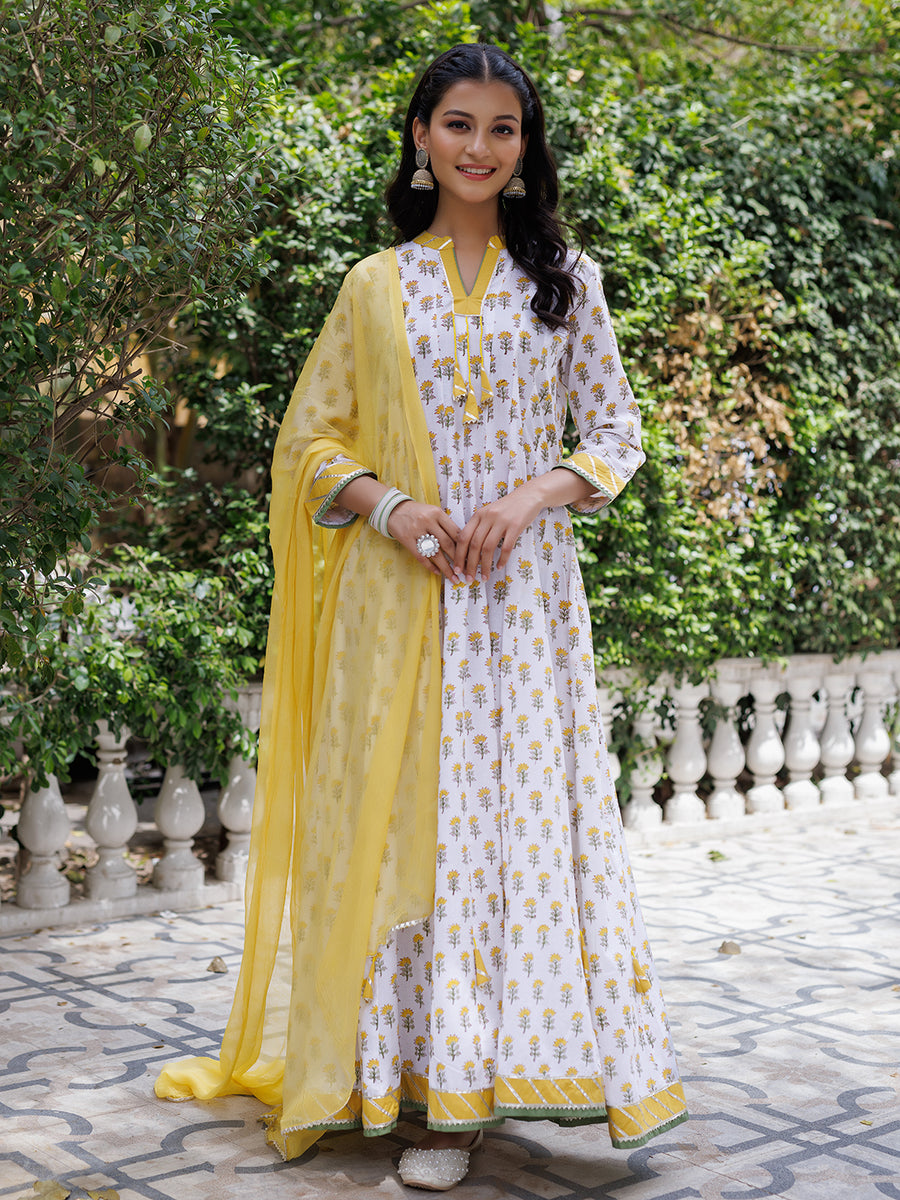 Starwhite Kurta Set – Ragavi