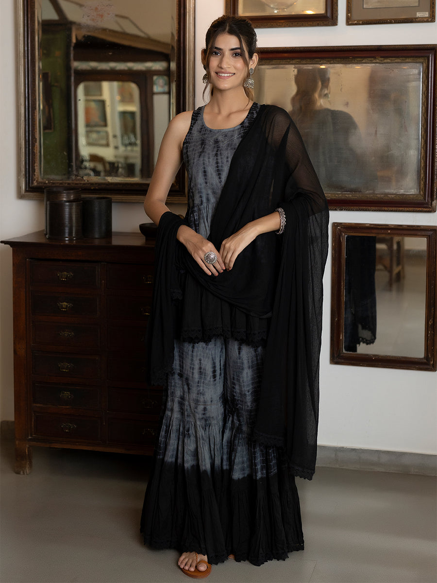 Tie - Dye – Ragavi